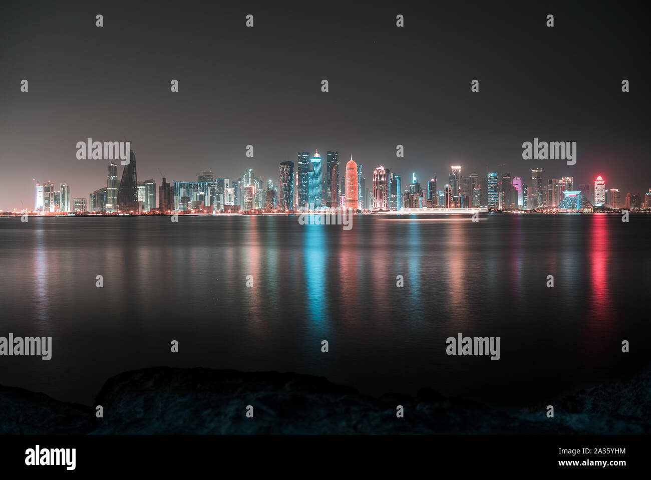 Doha landscape hi-res stock photography and images - Alamy