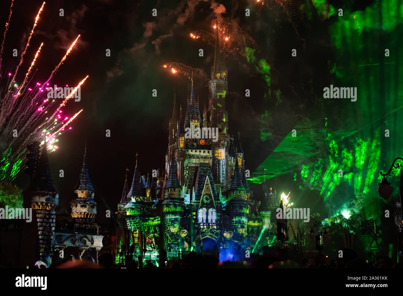 Disney florida castle halloween hi-res stock photography and images - Alamy