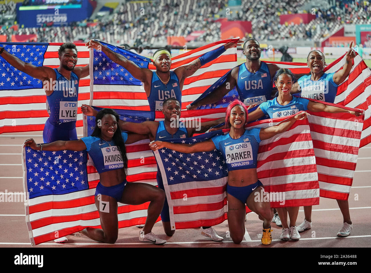 100 meter relay for men hi-res stock photography and images - Alamy