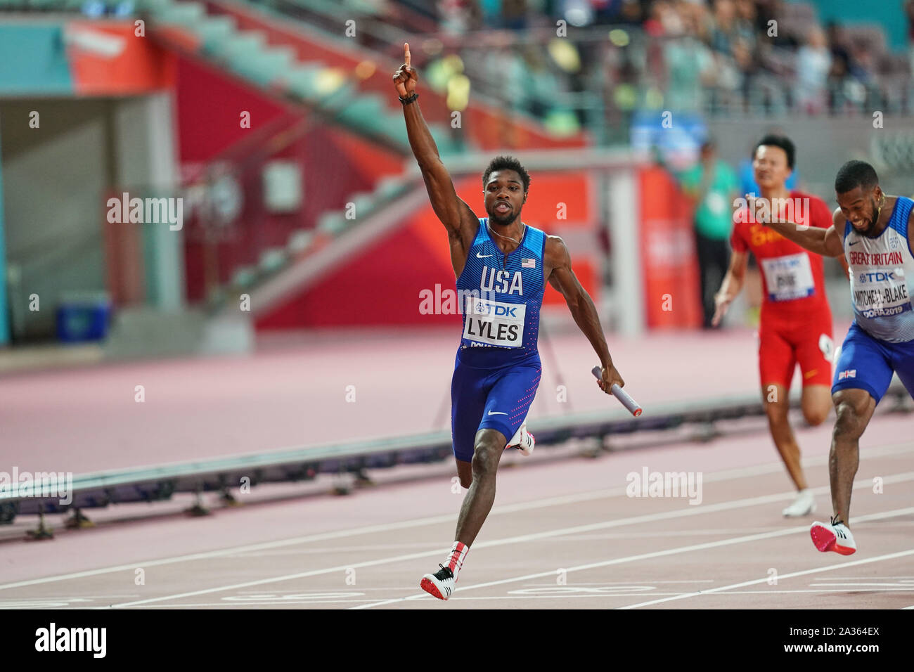 100 meter relay for men hi-res stock photography and images - Alamy