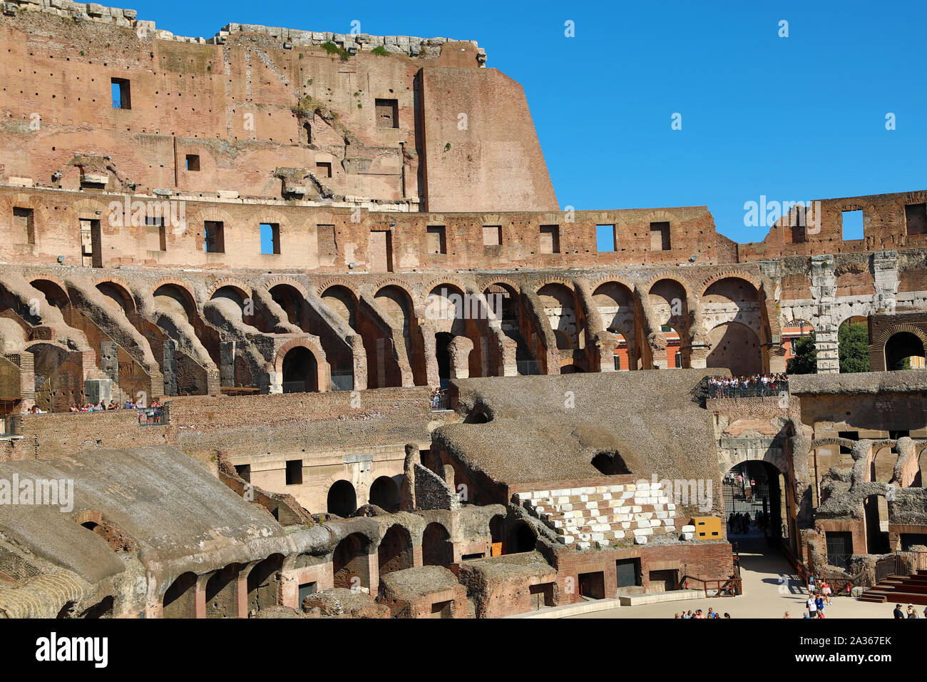 The Colosseum Roman amphitheatre, Rome, Italy Stock Photo - Alamy