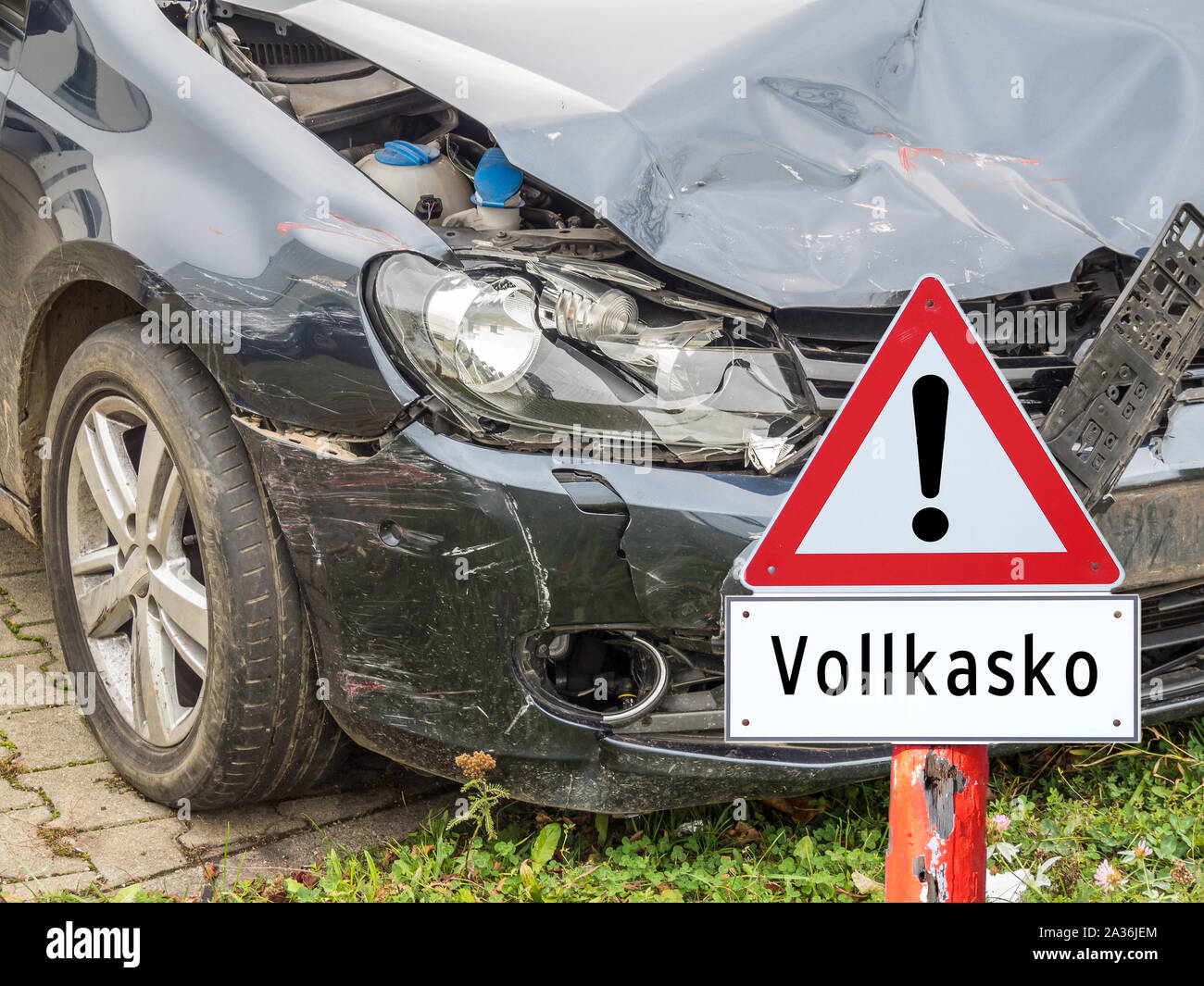 Fully comprehensive car accident sign Stock Photo - Alamy