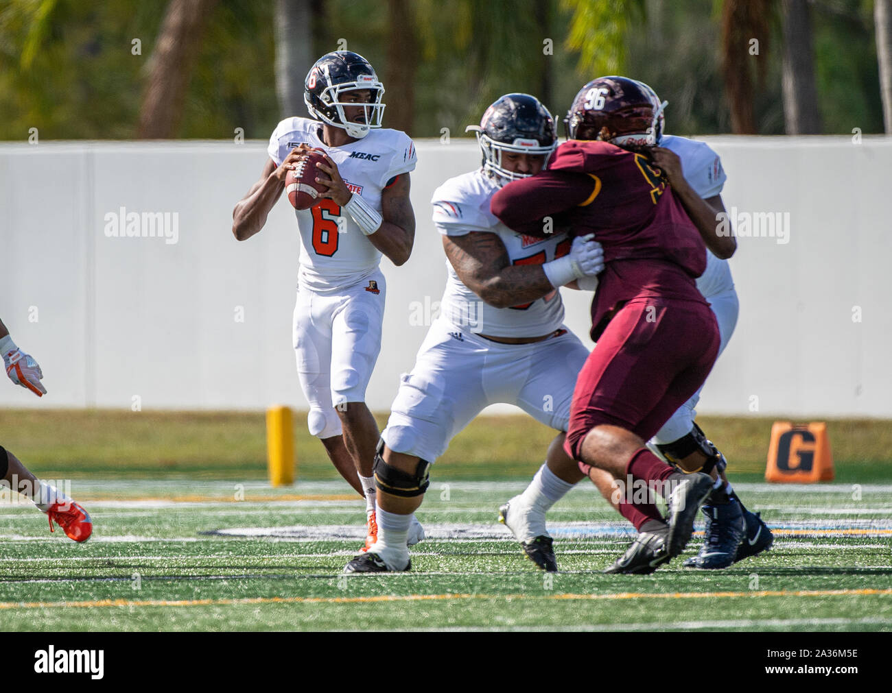 Daytona Beach, FL, USA. 5th Oct, 2019. Morgan State quarterback DeAndre ...