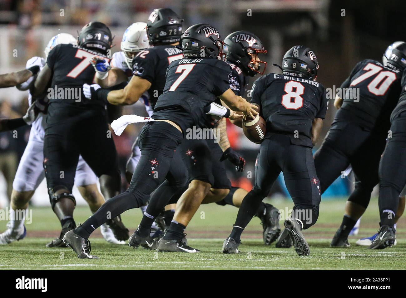 Boise vs unlv 9155 jpg hi-res stock photography and images - Alamy