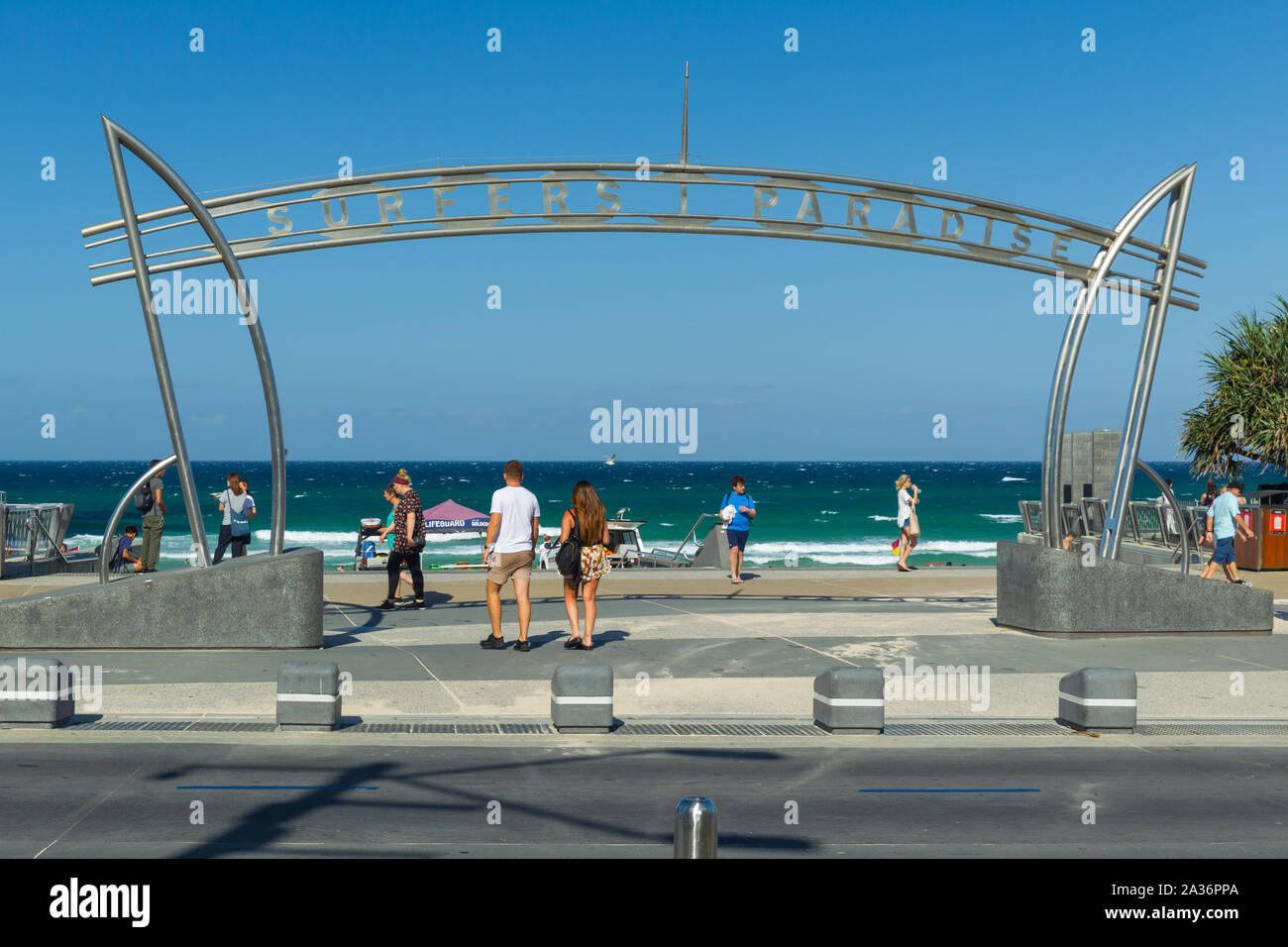 Cavill avenue surfers paradise hi-res stock photography and images - Alamy