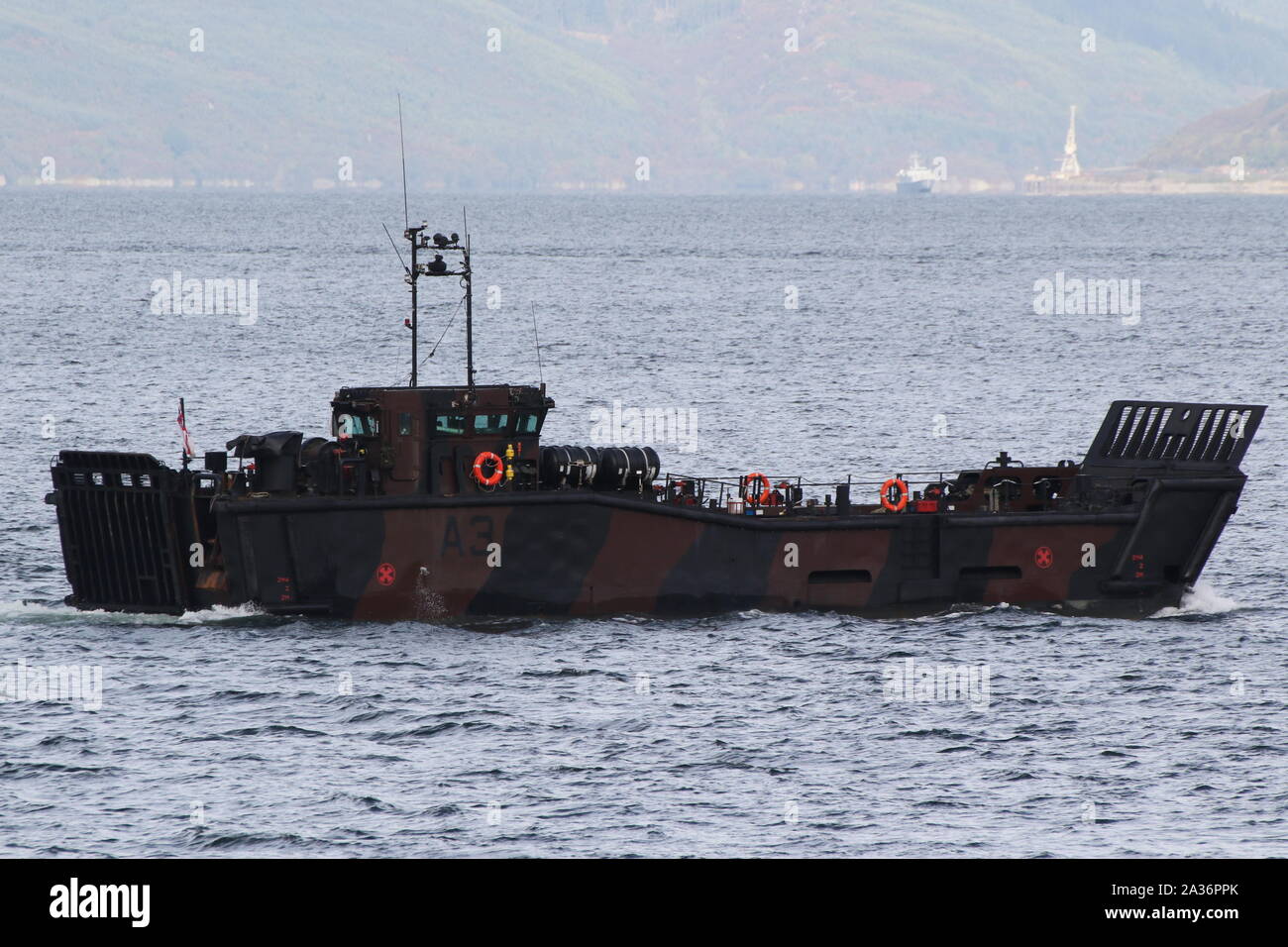 Royal marine lcu hi-res stock photography and images - Alamy