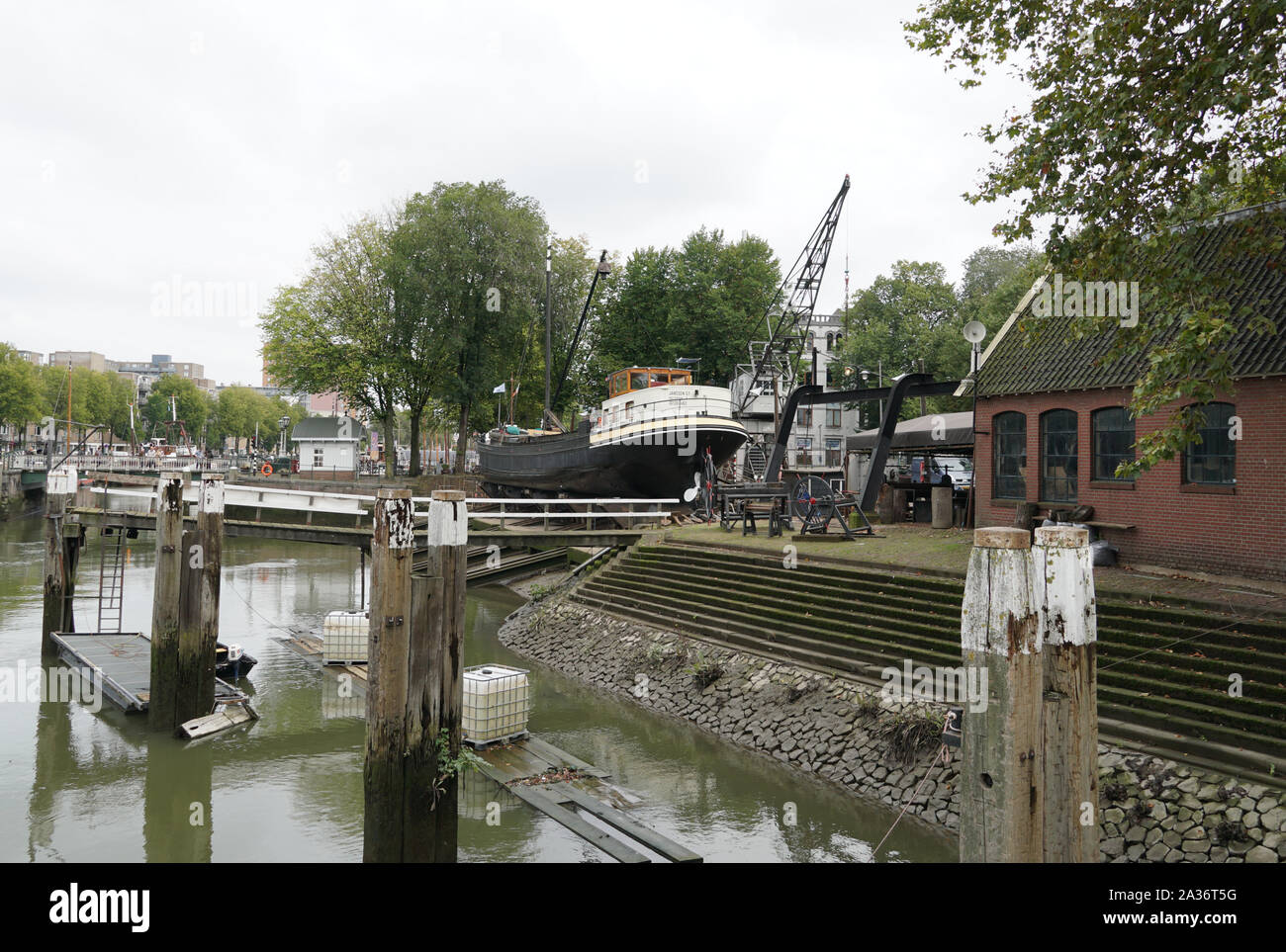 Rotterdam Wharf High Resolution Stock Photography and Images - Alamy