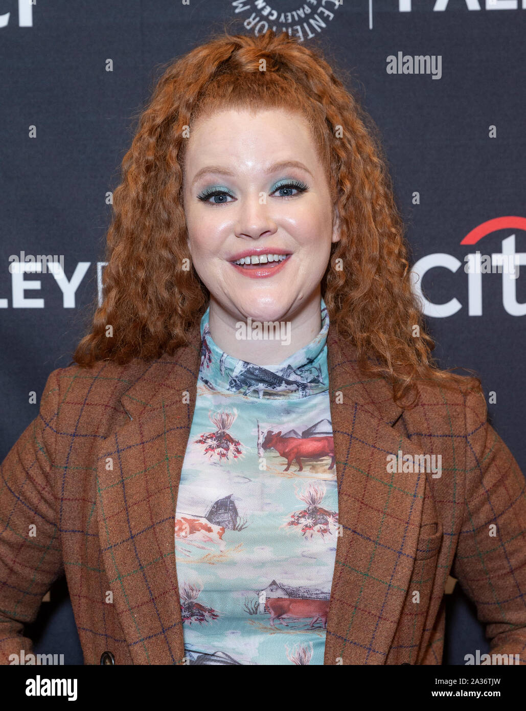 Mary wiseman star trek hi-res stock photography and images - Alamy