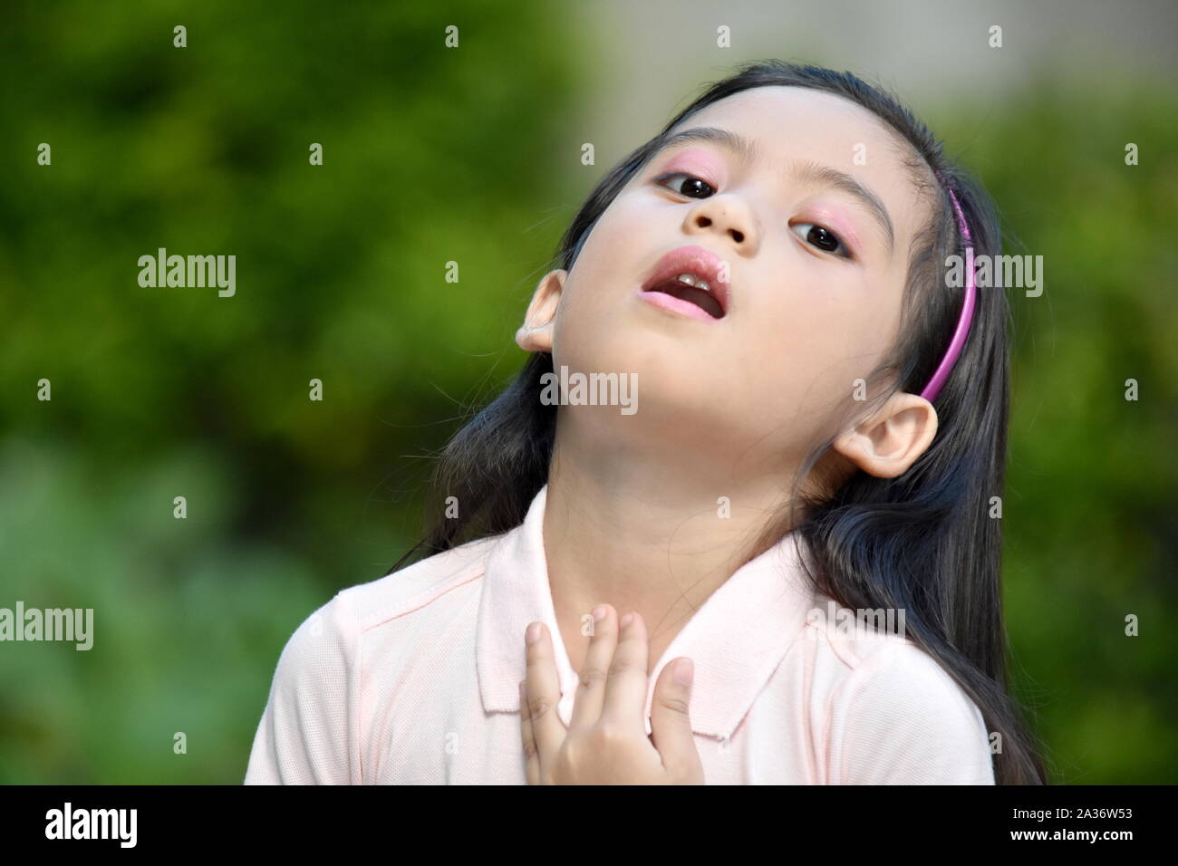 Tiny Filipina Altea