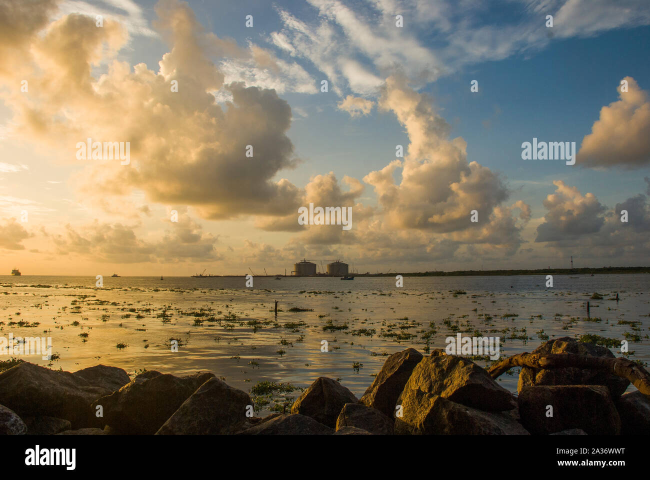 Kochin skyline hi-res stock photography and images - Alamy