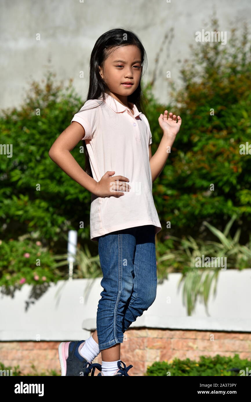 Skinny asian girl hi-res stock photography and images - Alamy