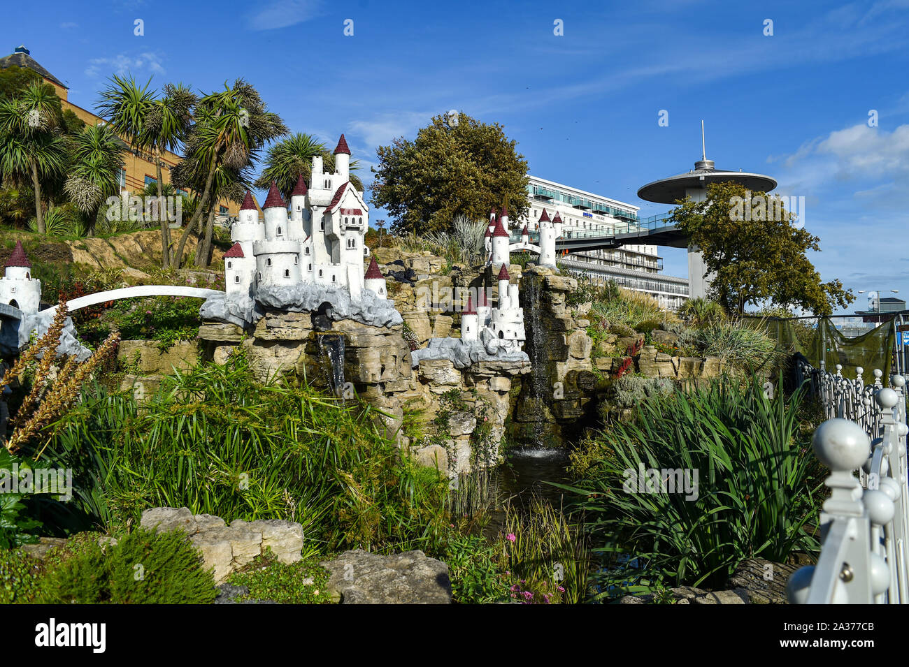 Shrubbery southend on sea hi-res stock photography and images - Alamy