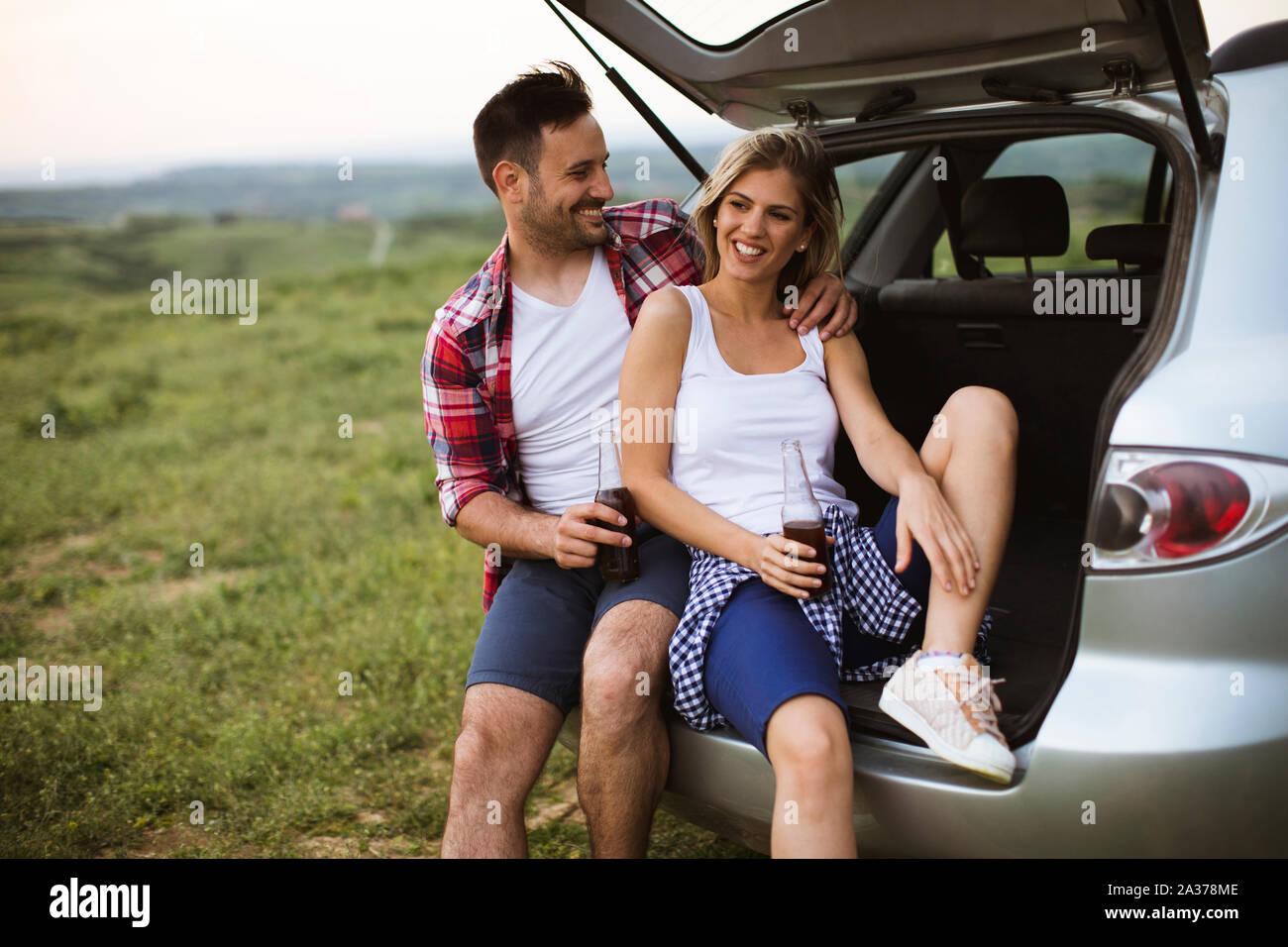 Young togetherness hi-res stock photography and images - Alamy