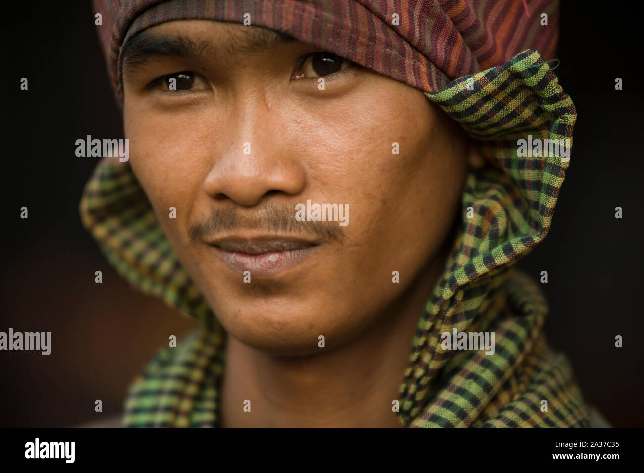 Cambodian people hi-res stock photography and images - Alamy
