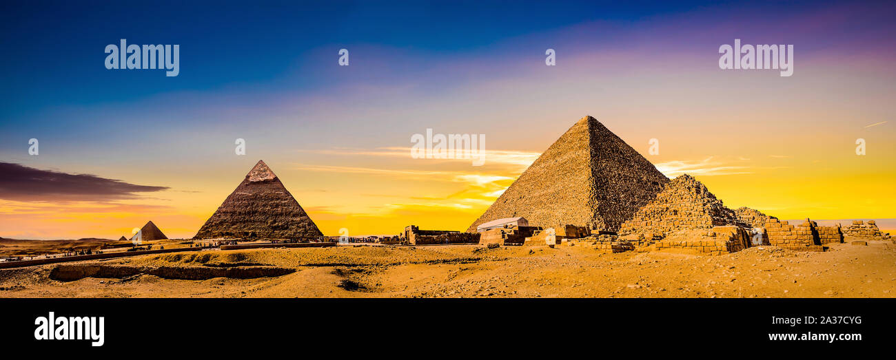 Egyptian pyramid sunset background hi-res stock photography and images ...