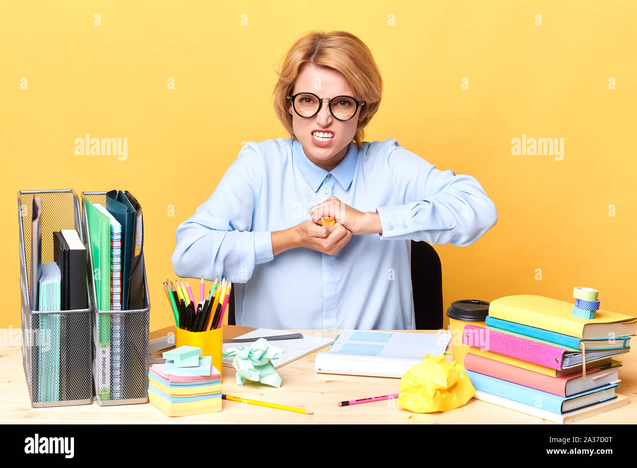 Unproductive work hi-res stock photography and images - Alamy