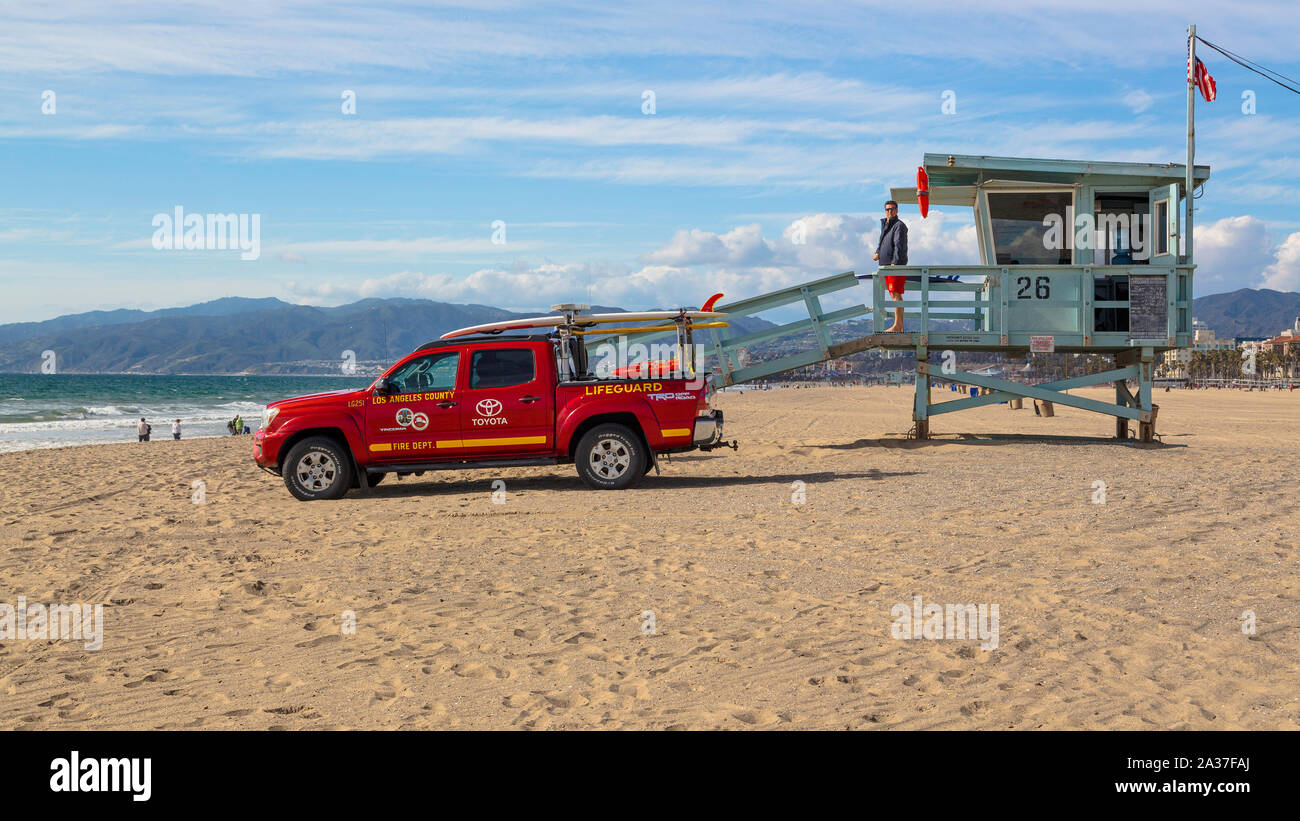 Lifeguard profession hi-res stock photography and images - Alamy