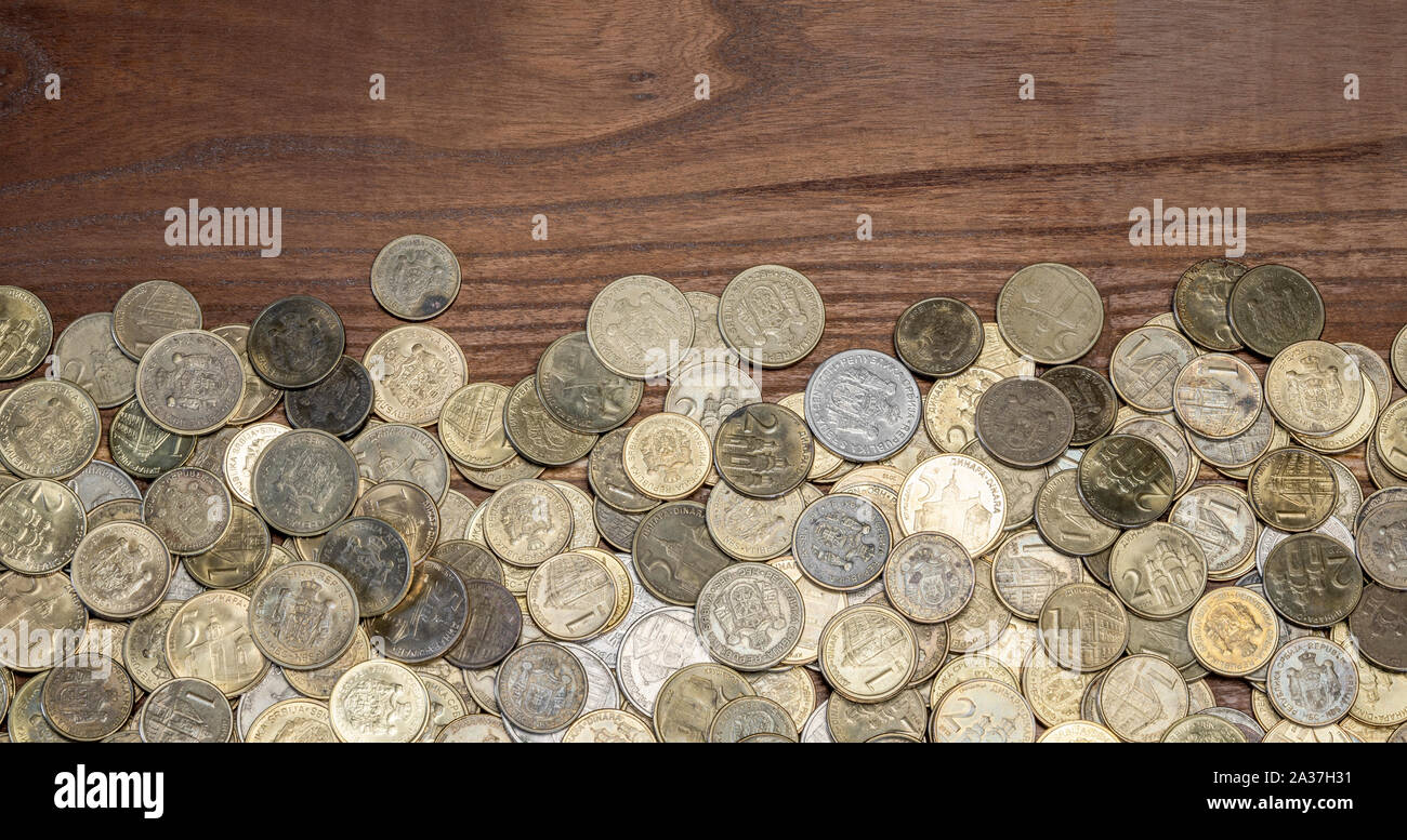 Scattered money table hi-res stock photography and images - Alamy
