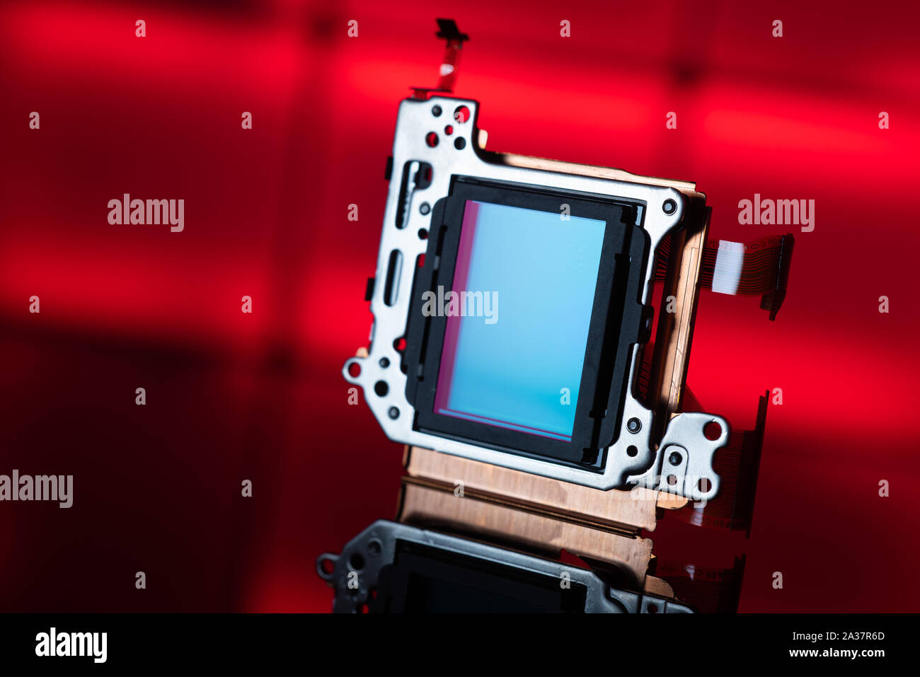 modern CMOS camera Image sensor. digital dslr camera cmos sensor ...