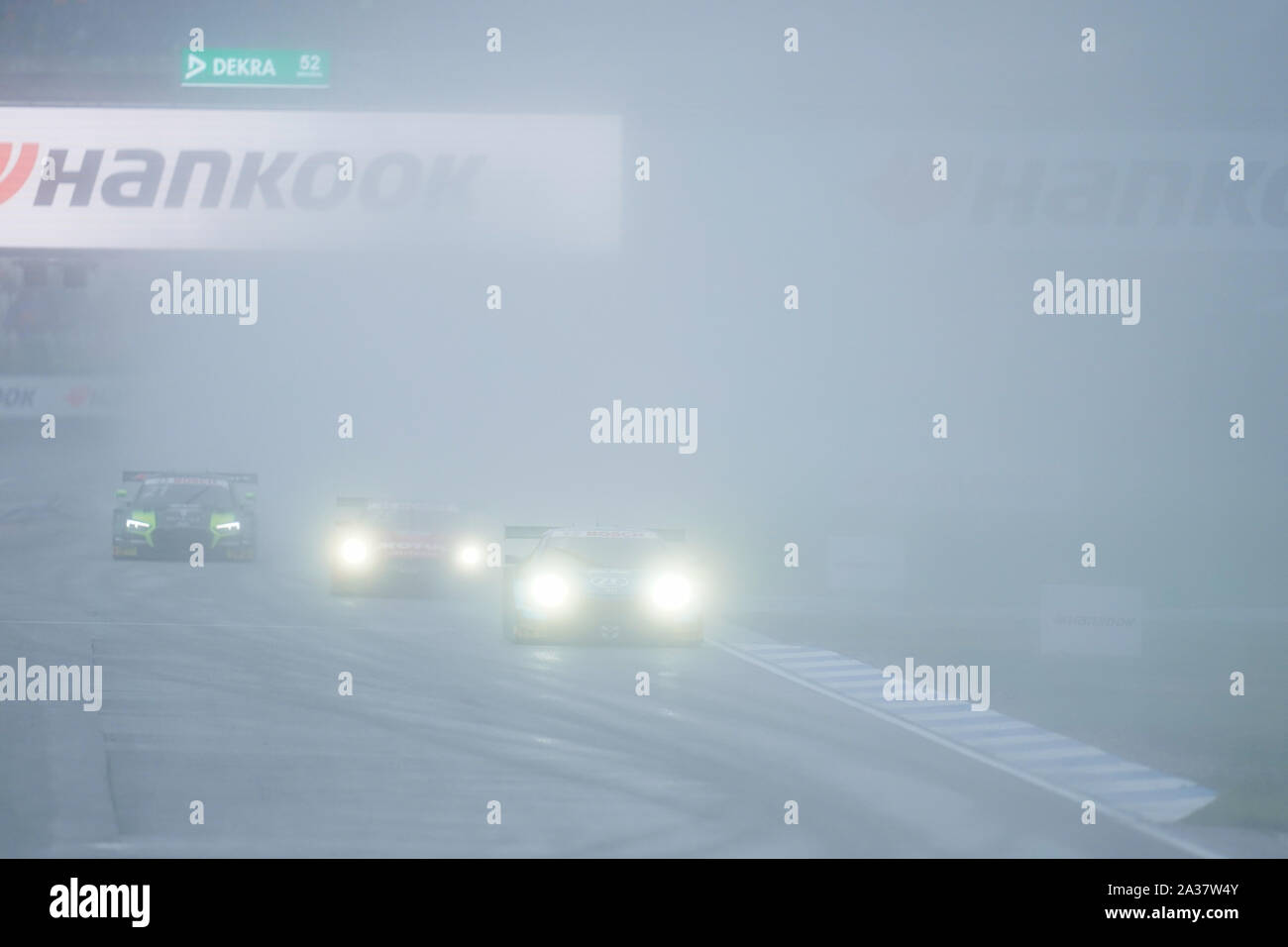 Dtm racing hi-res stock photography and images - Alamy