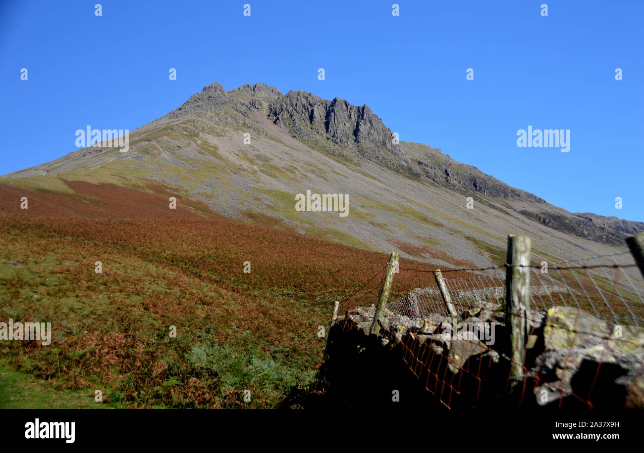 The Wainwright Great Gable from the Mose's Trod Footpath in Wasdale ...