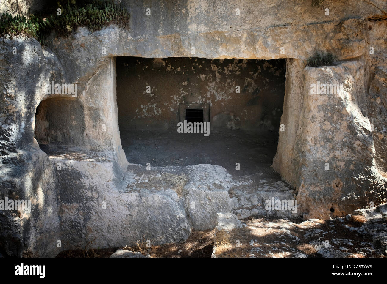 Sanhedrin grave jerusalem hi-res stock photography and images - Alamy