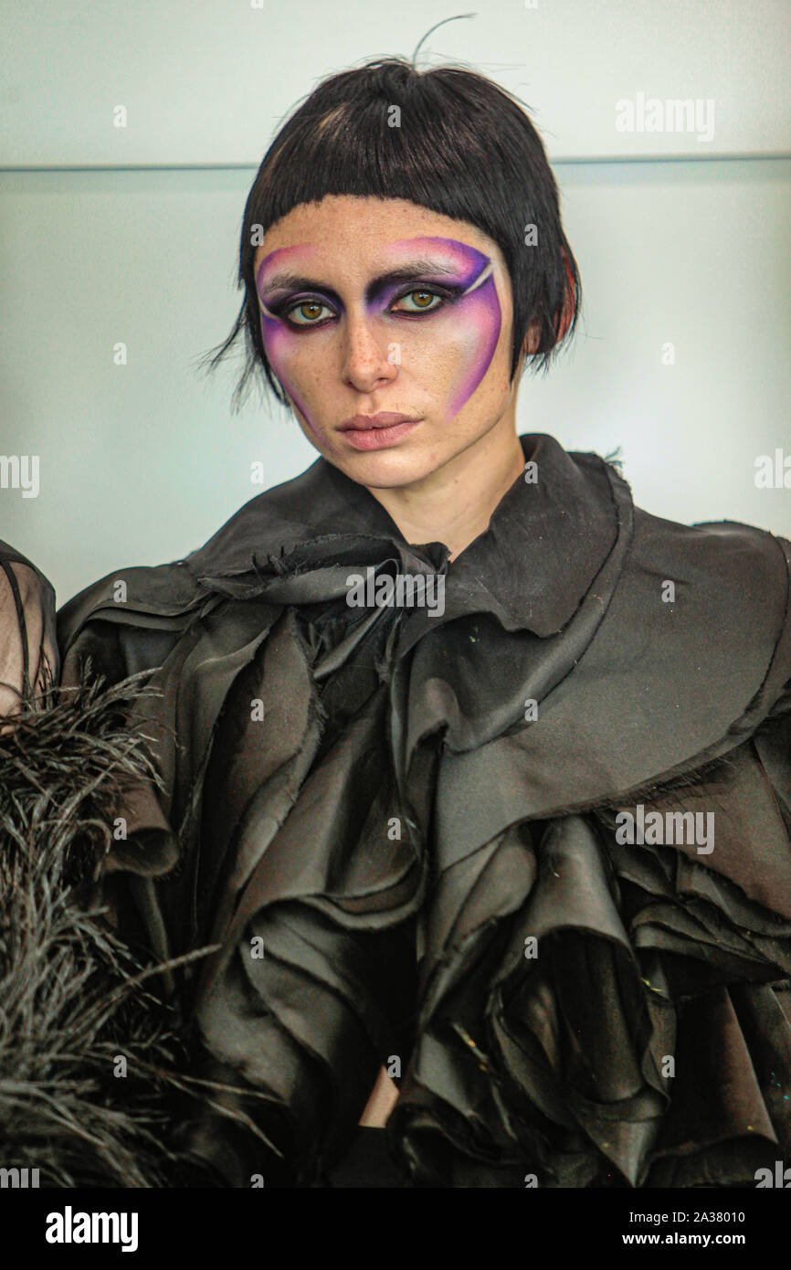 Punk movement hi-res stock photography and images - Alamy