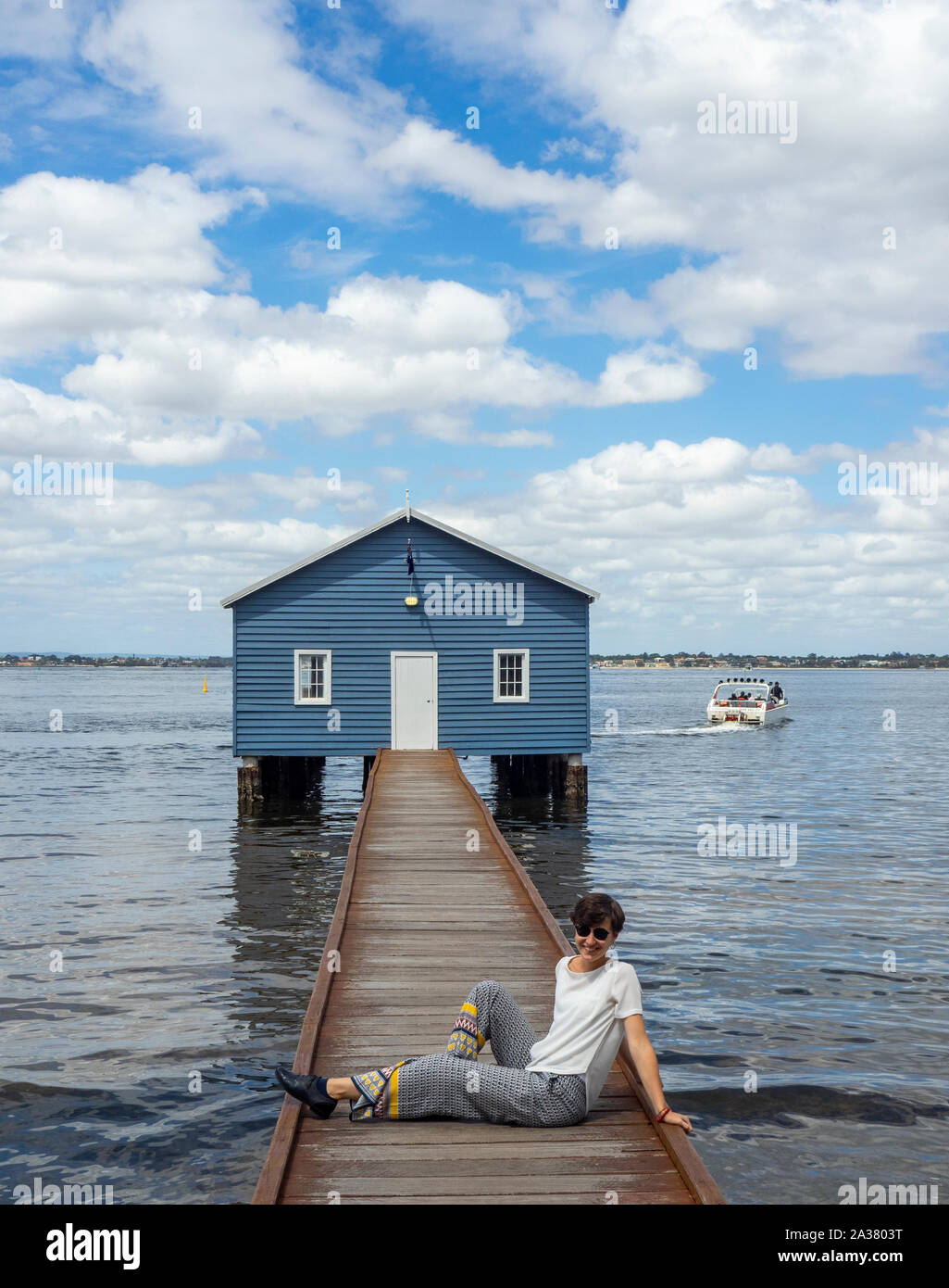 Instagrammer posing for photos of Crawley Blue Boat Shed Swan River ...