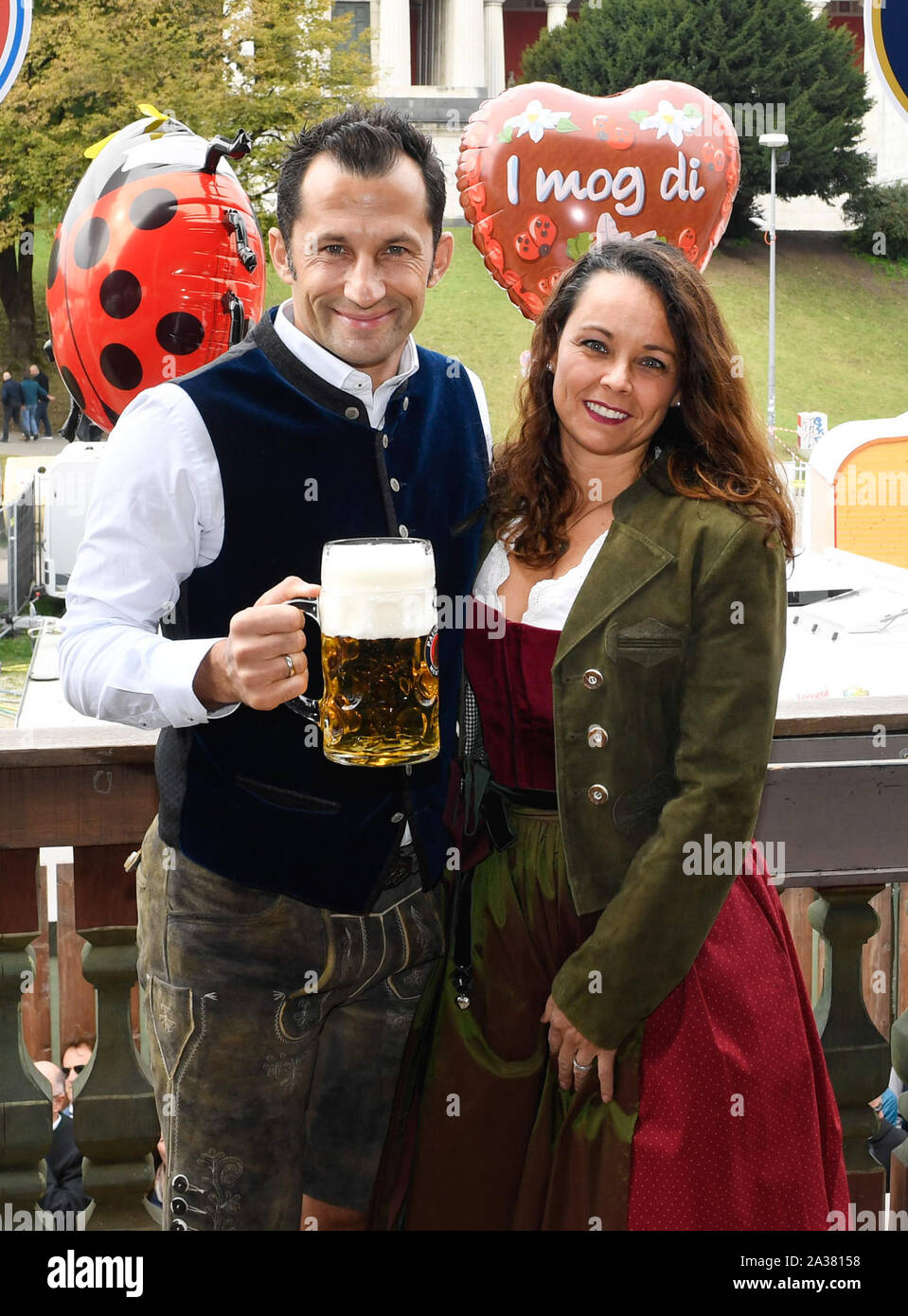 Munich, Germany. 06th Oct, 2019. Esther Copado, Ehefrau von Hasan ...