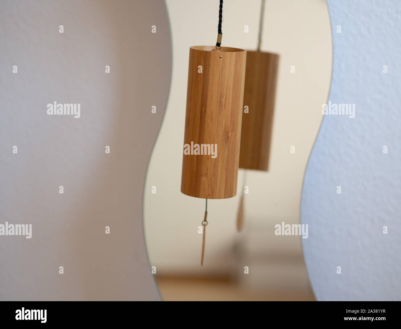 Chimes instruments hi-res stock photography and images - Alamy