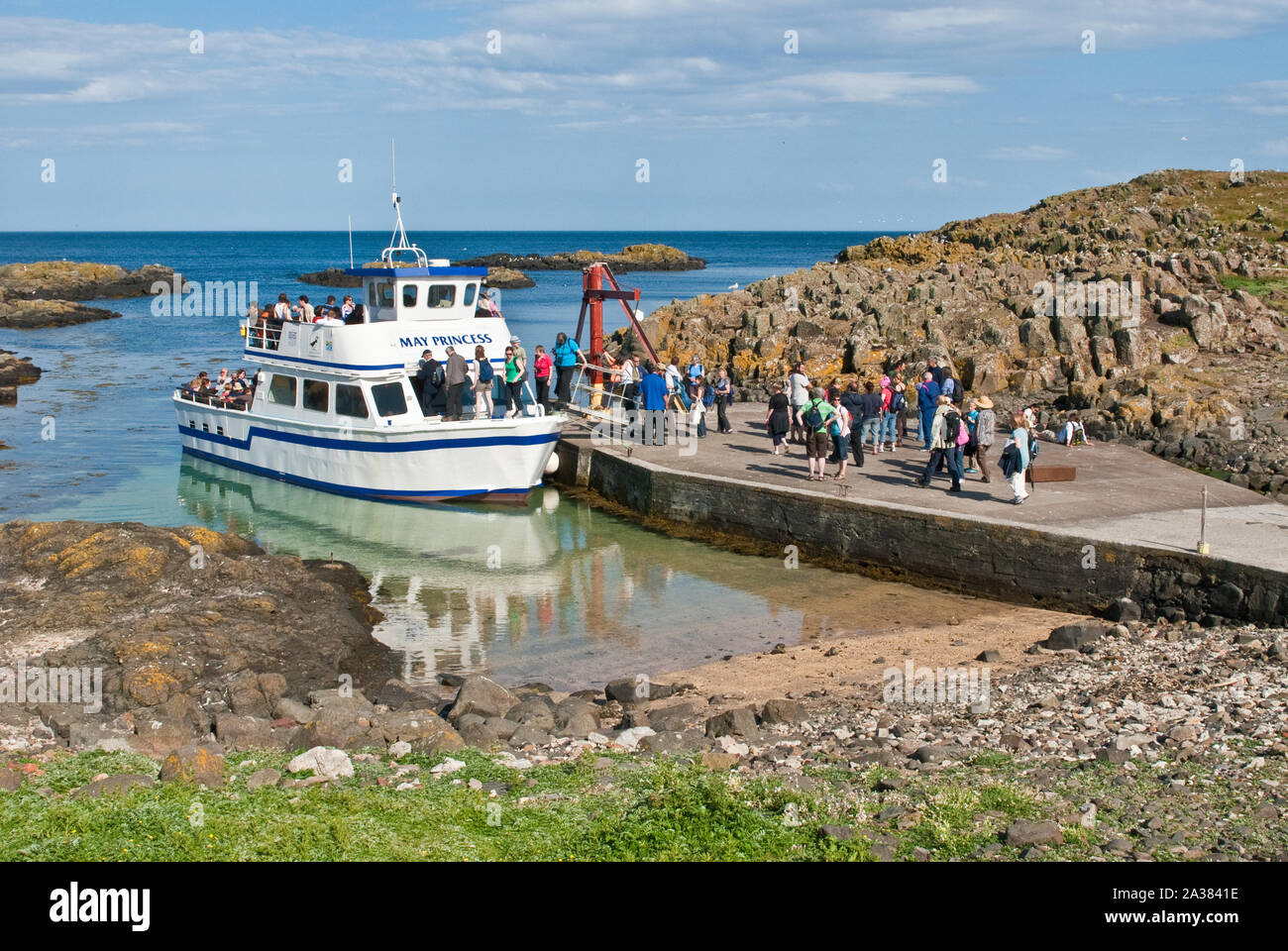 Island seaside jetty geography hi-res stock photography and images - Alamy