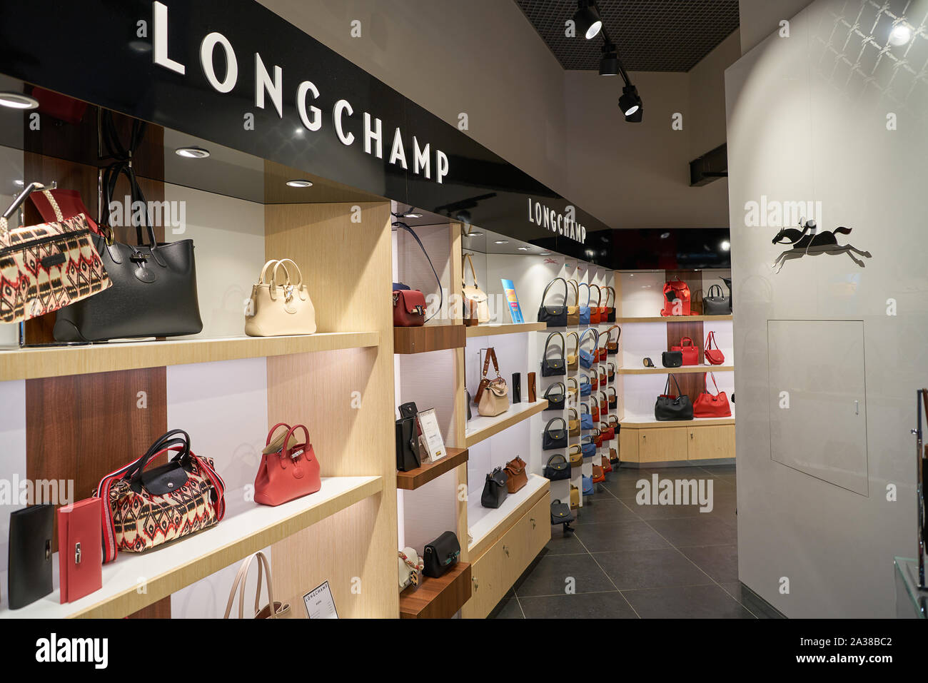 Longchamp store interior hi-res stock photography and images - Alamy