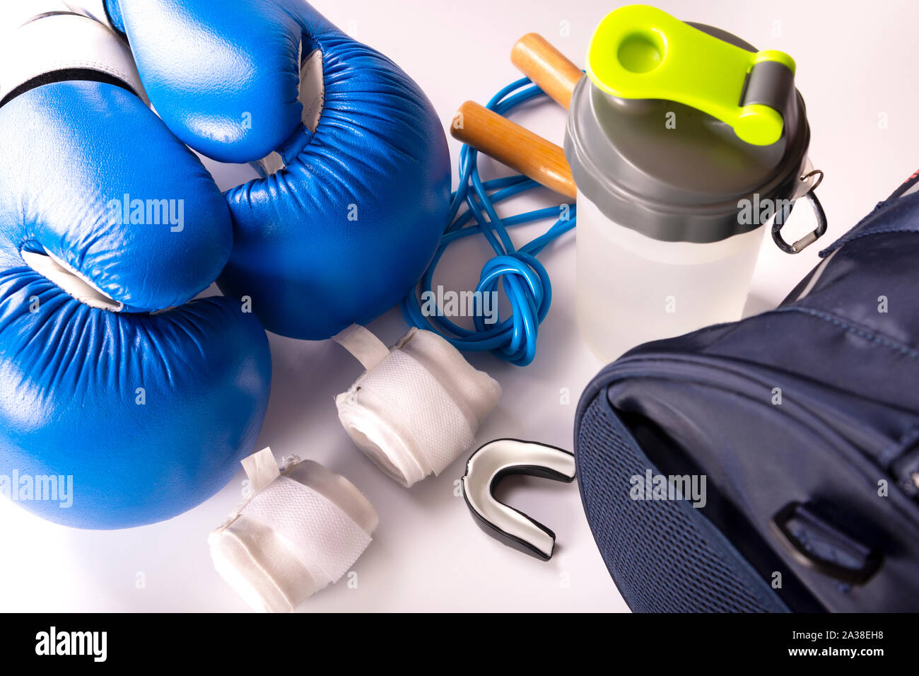 active fitness kit for boxing, boxing gloves, galloping, bandages for ...