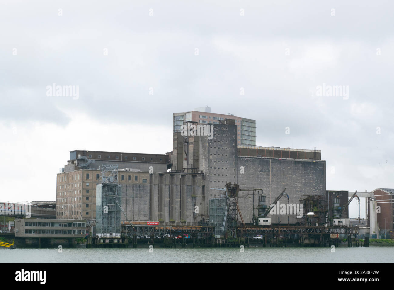 Rotterdam, Holland, October 4 2019, an old factory in the Dutch city of ...
