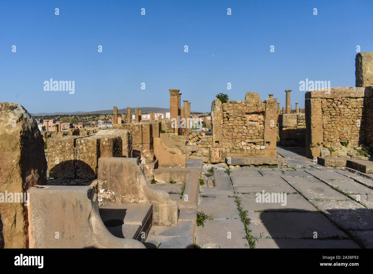 Timgad hi-res stock photography and images - Alamy