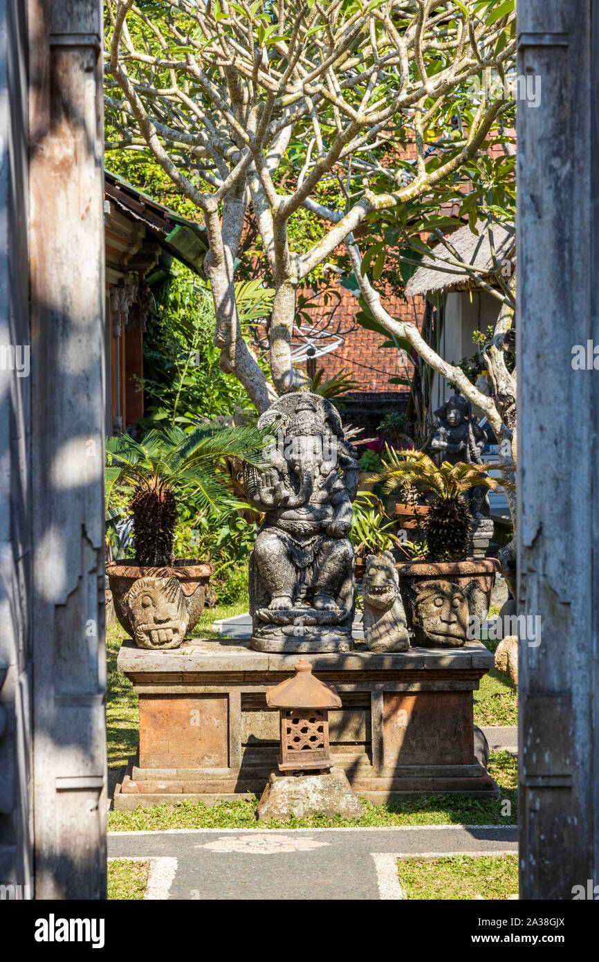 Figure temple hi-res stock photography and images - Alamy