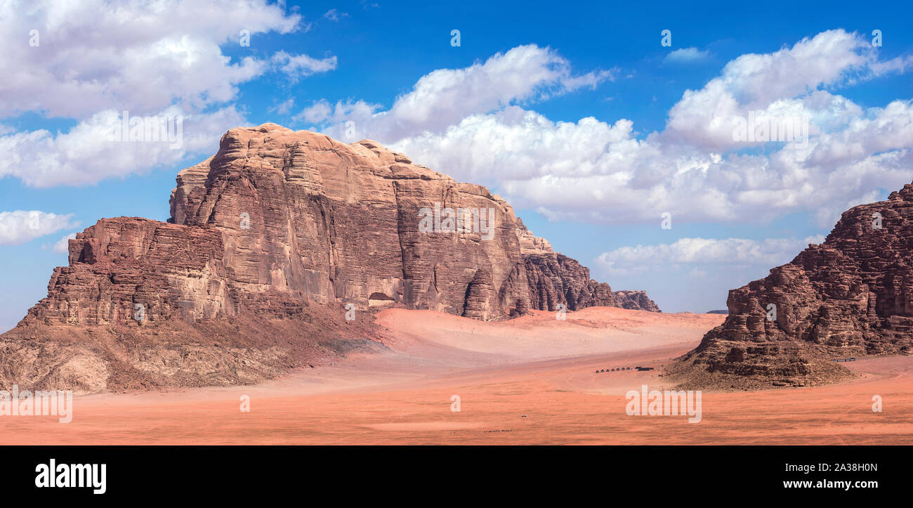 Mountain landscape in jabal hi-res stock photography and images - Alamy
