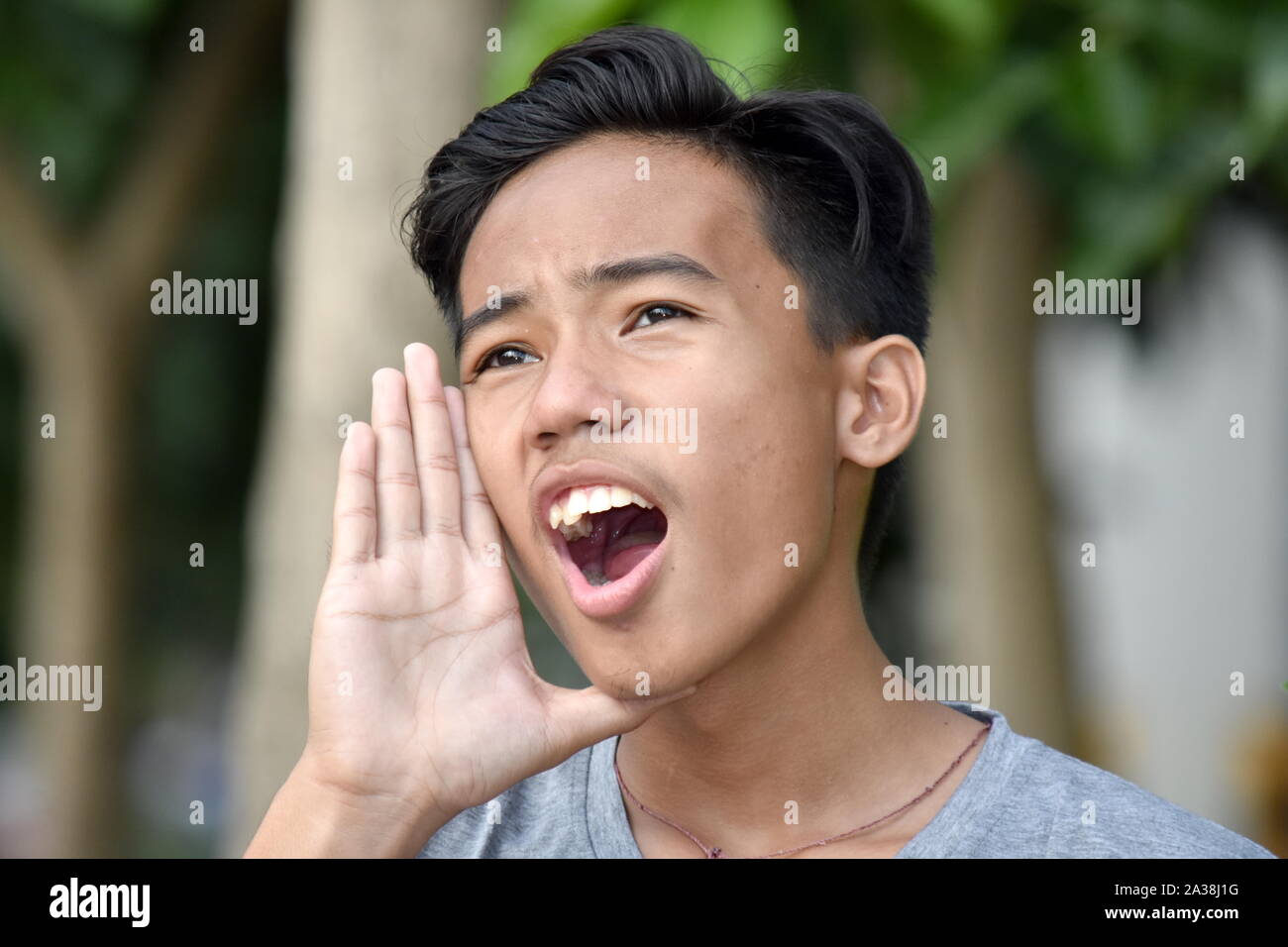 Filipino singer hi-res stock photography and images - Alamy