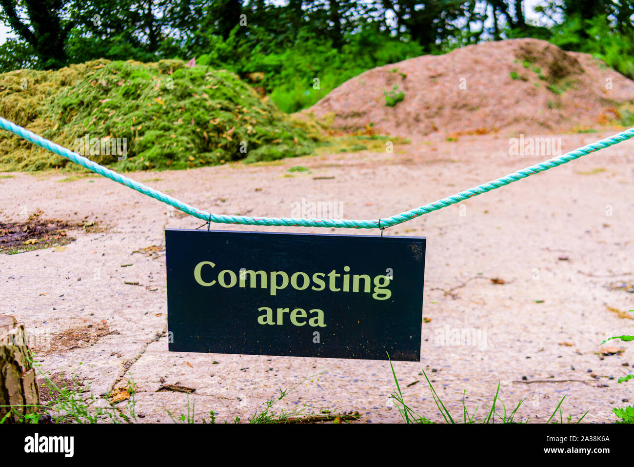 Sign for a Composting Area in a public park Stock Photo - Alamy