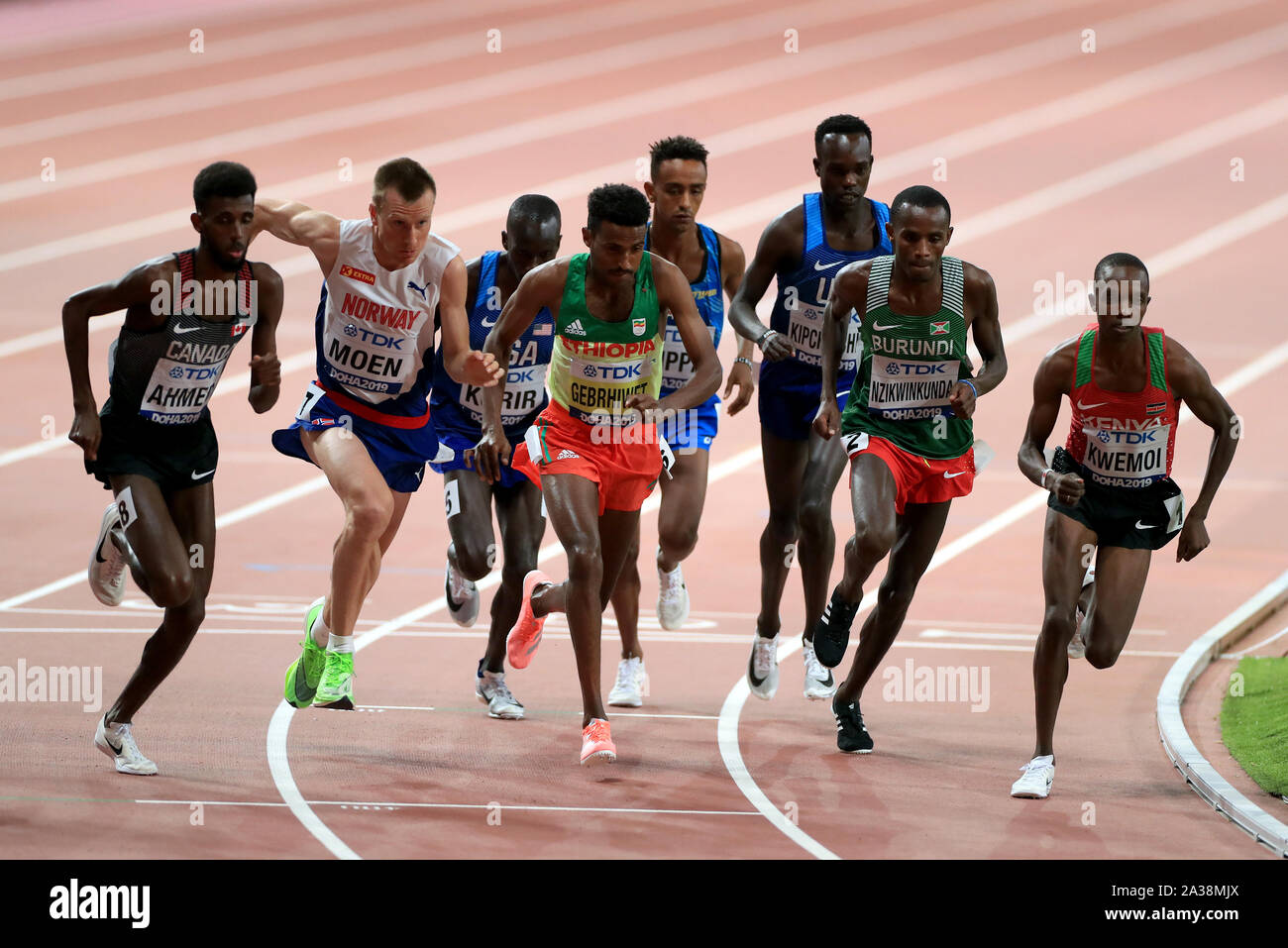 000 metres iaaf world championships hi-res stock photography and images ...