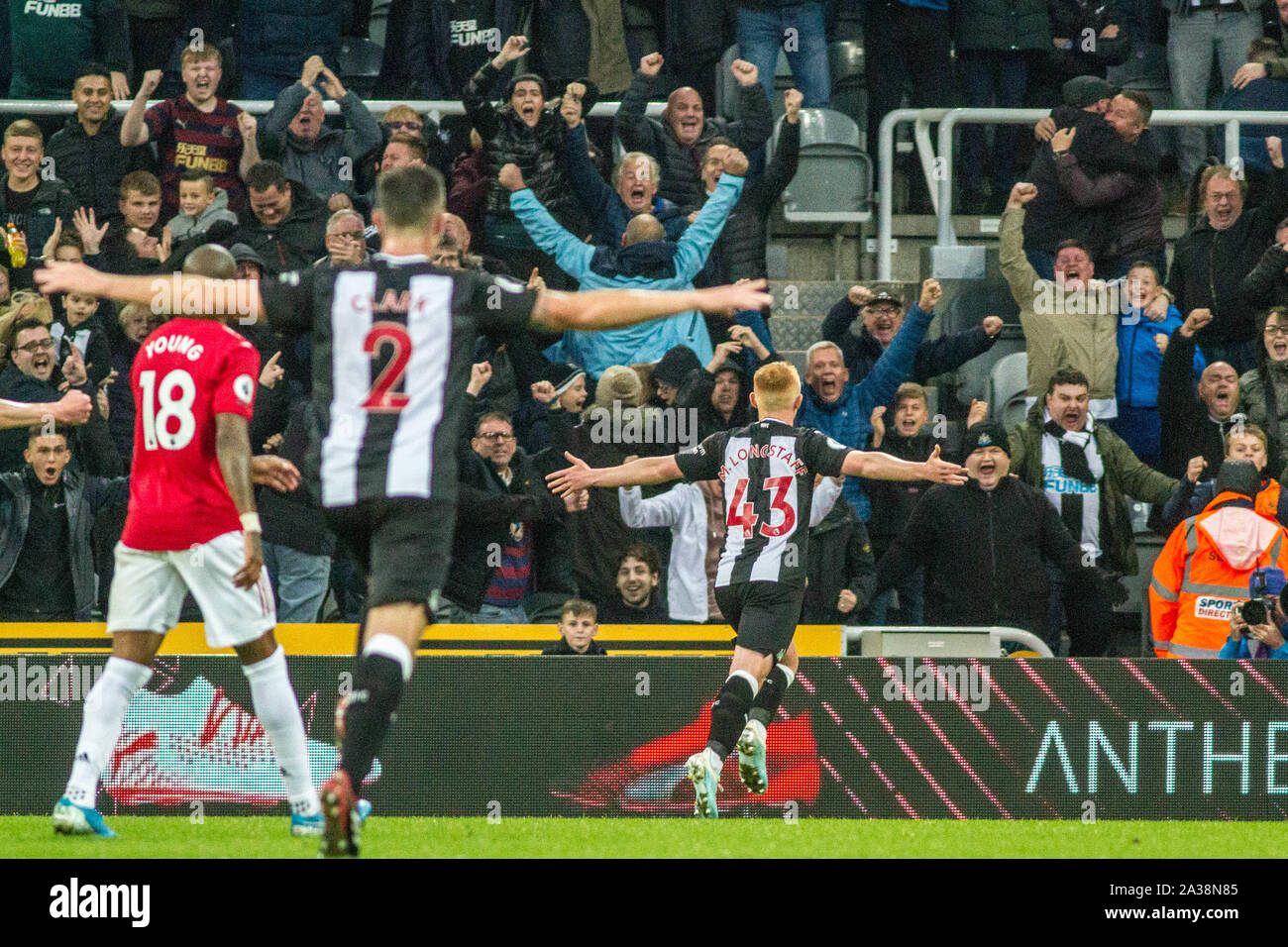 Newcastle, UK. 06th Oct, 2019. Matthew Longstaff of Newcastle United ...