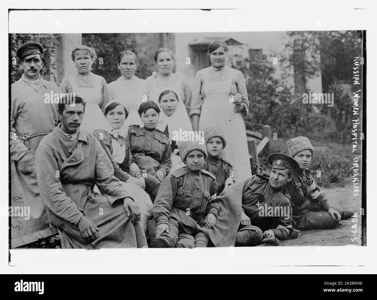 Hospital orderlies hi-res stock photography and images - Alamy