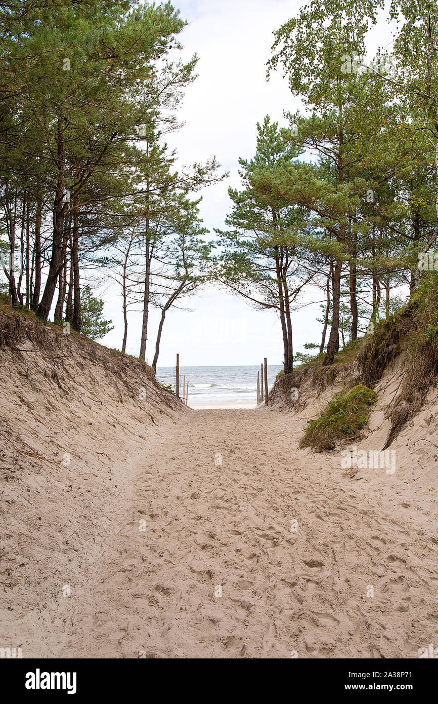 Karwia beach hi-res stock photography and images - Alamy