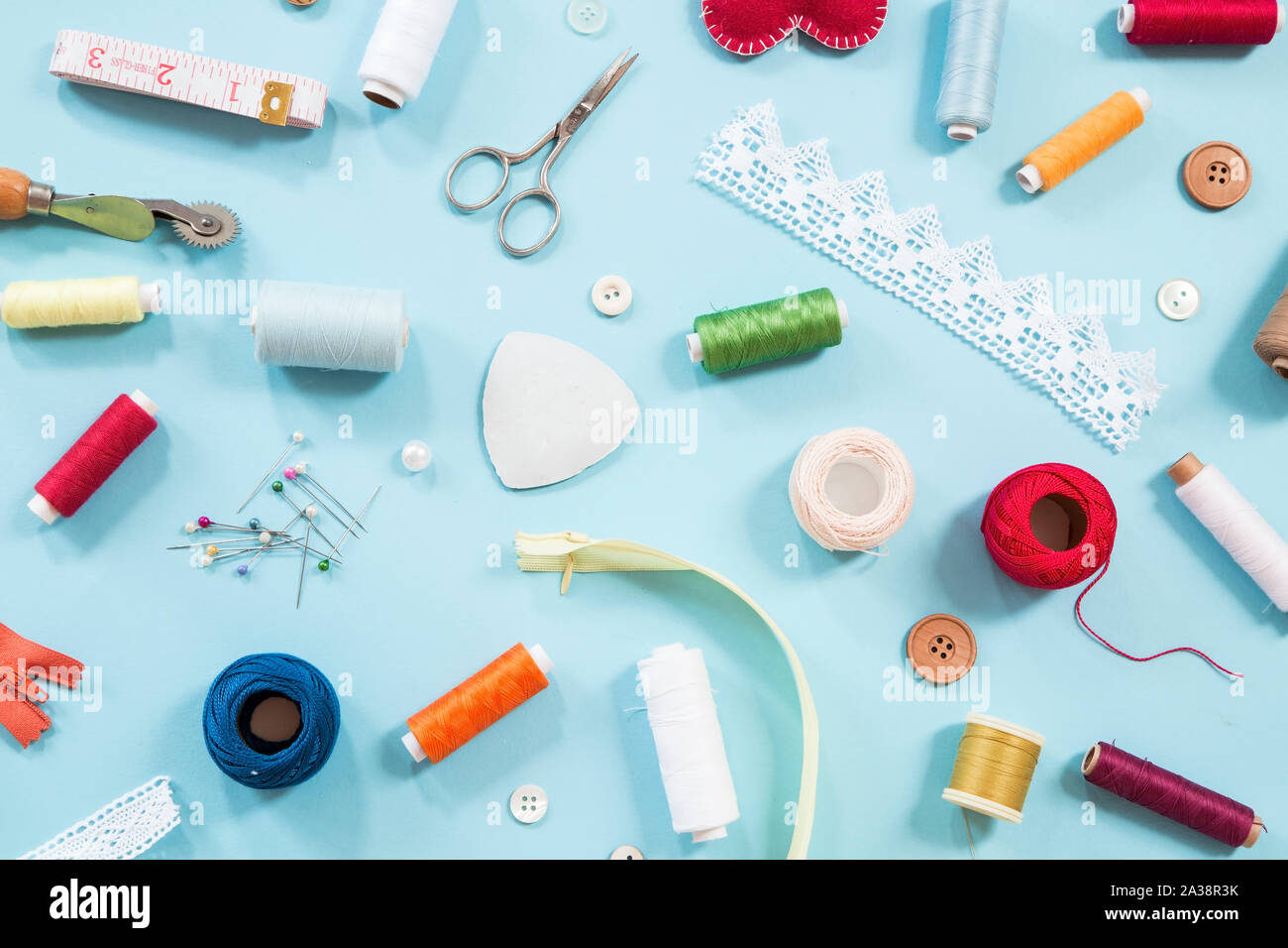Sewing items set hi-res stock photography and images - Alamy
