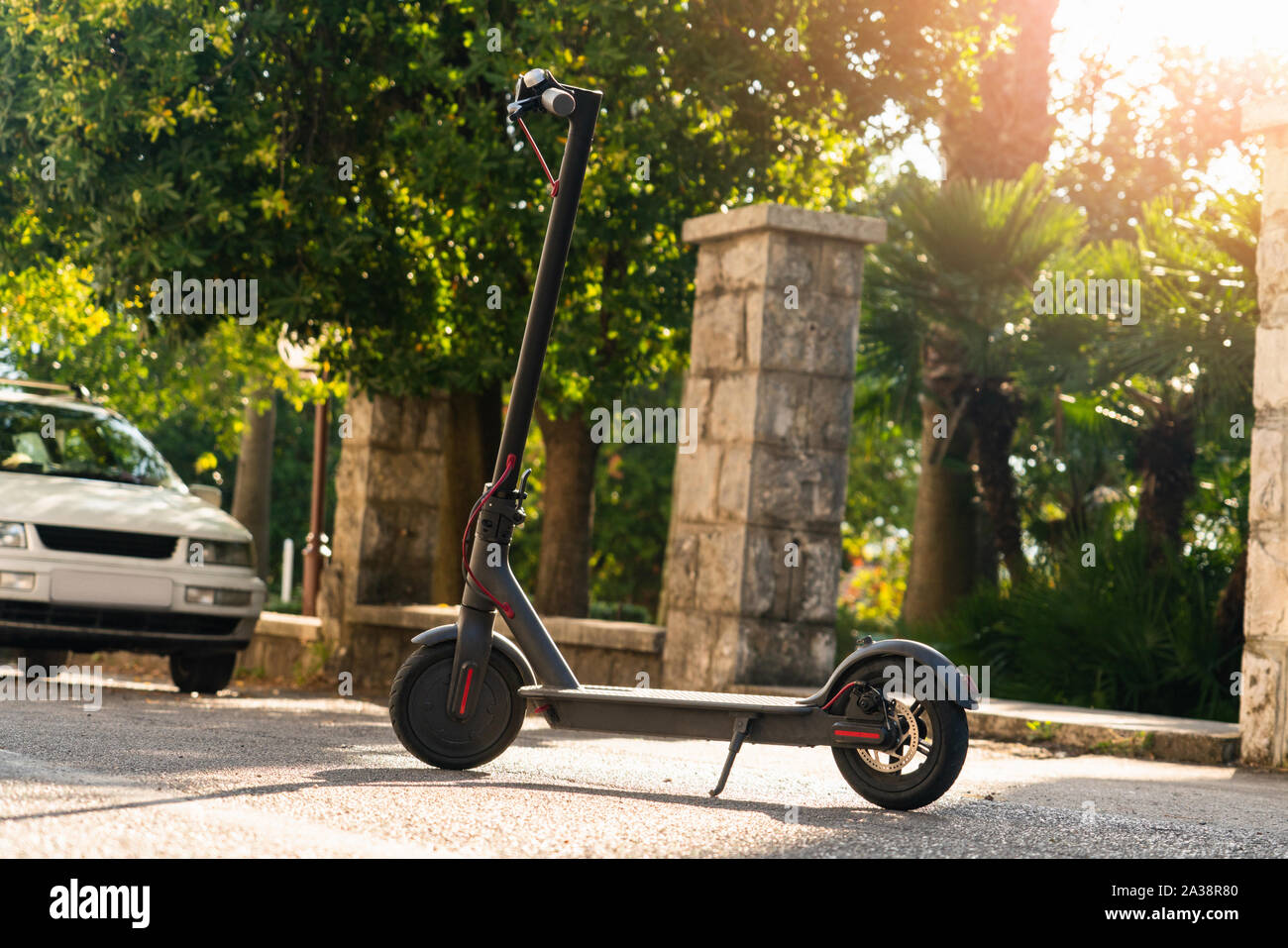 Scooter transport hi-res stock photography and images - Alamy