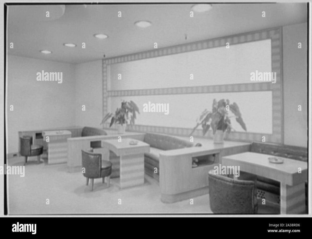 Madison cohen Black and White Stock Photos & Images - Alamy