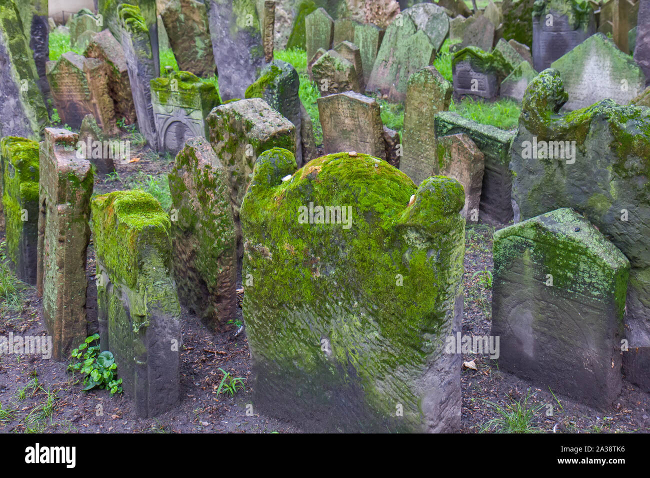 Old Jewish Cemetery, Prague Stock Photo - Alamy