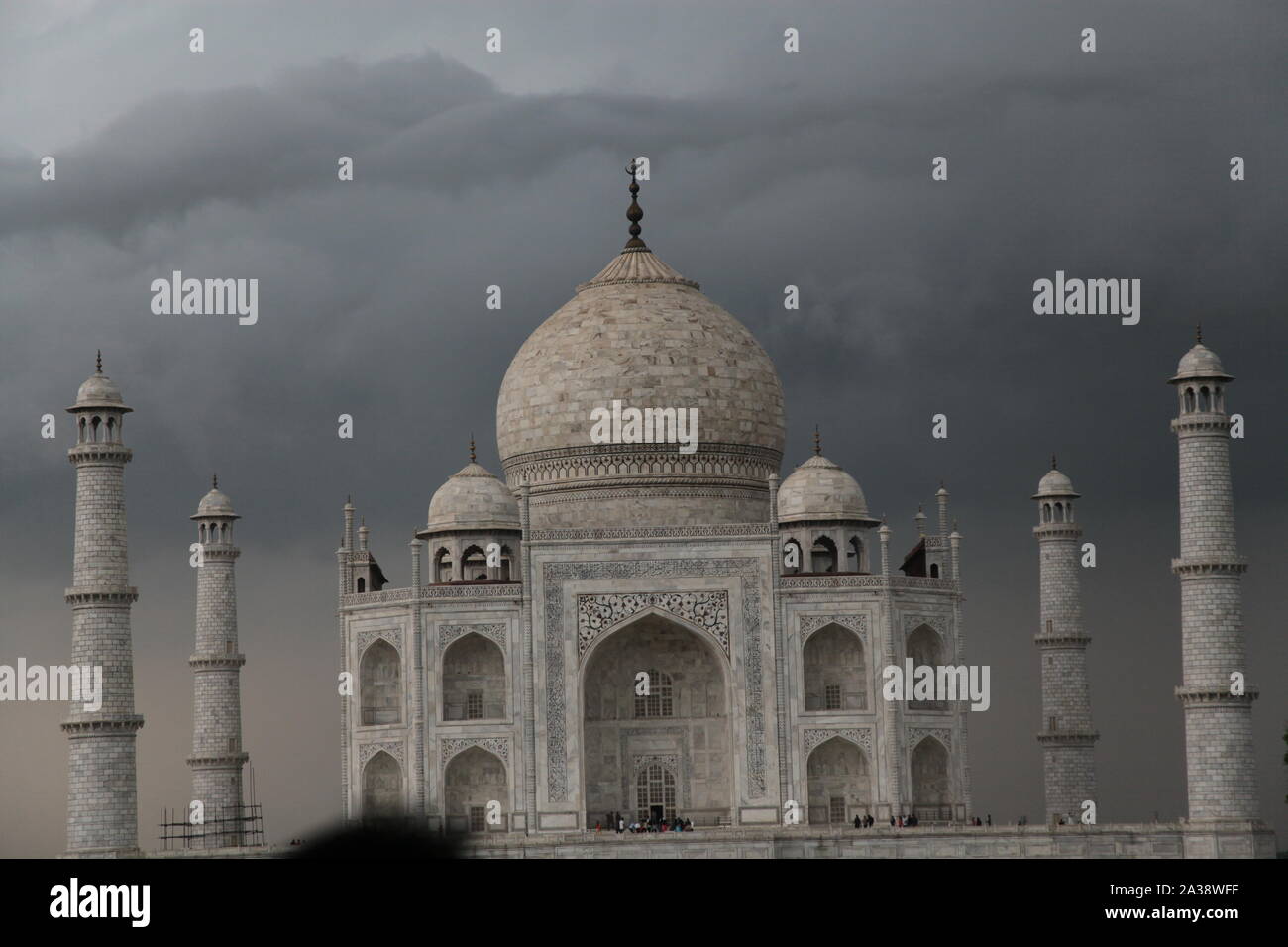 Tumba india hi-res stock photography and images - Alamy