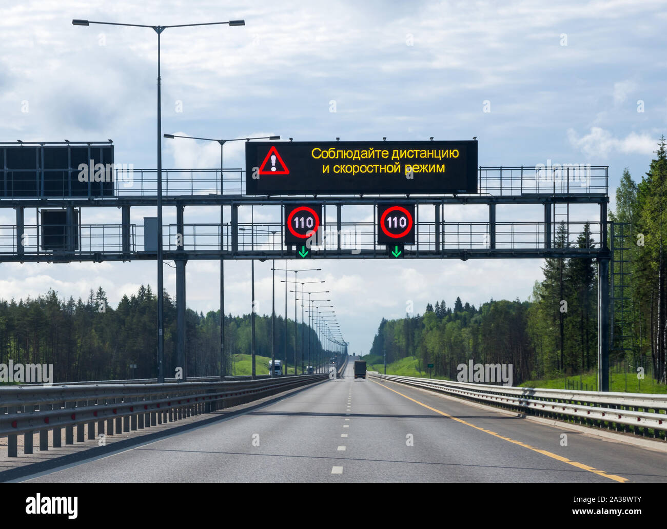 Moscow signpost sign russia hi-res stock photography and images - Alamy
