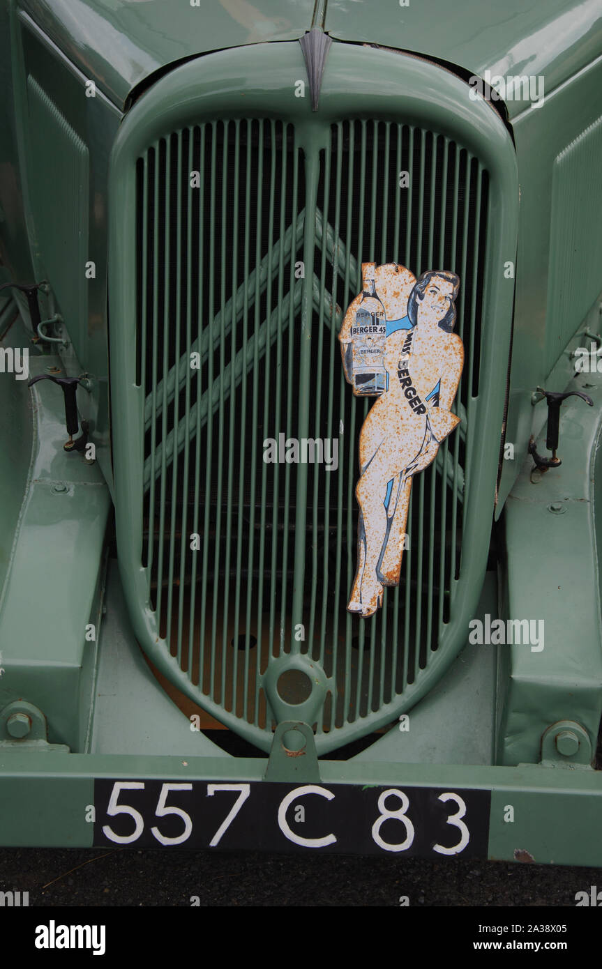 Citroen Vintage French Car close up details Stock Photo - Alamy